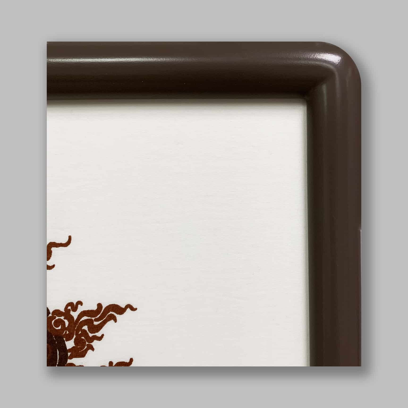 REAL STORIES - Chelsea Frames